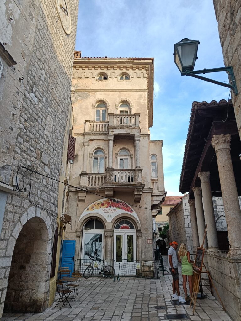 Qué ver en Rab en 3 días - La isla de Croacia de las playas de arena