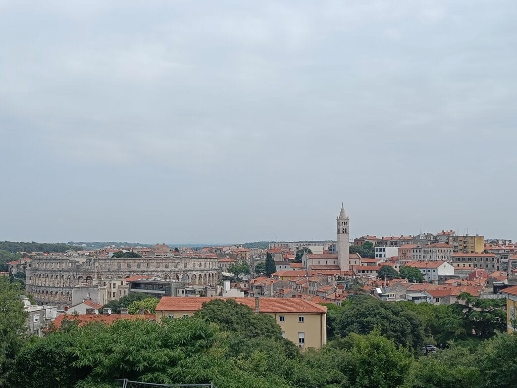 Qué ver en Pula, Croacia: Lugares imprescindibles en un día